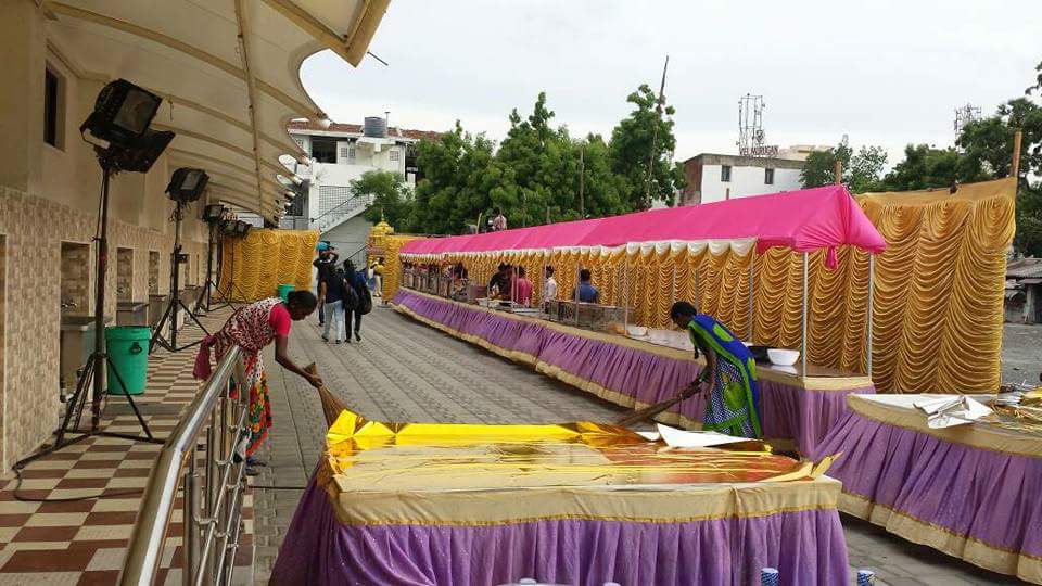 classy dining entrances banquet entry office - Aiyavoohall